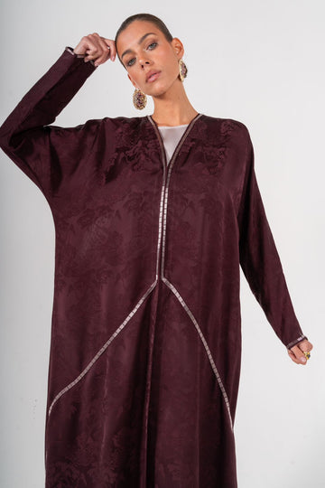 THAA KSA – MIRA Y MANO